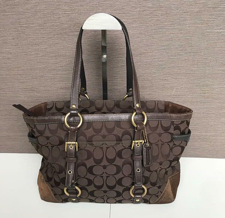 Coach Authentic Preloved, Fesyen Wanita, Tas & Dompet di Carousell
