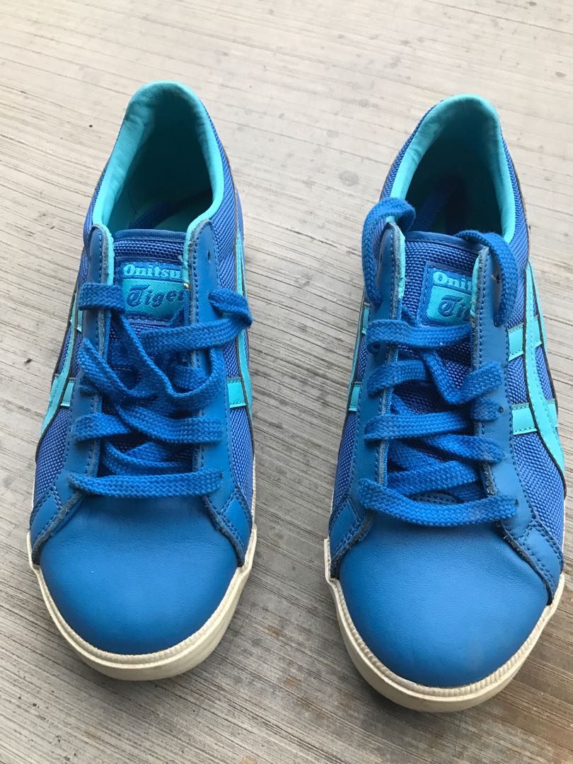 Onitsuka tiger woman, Women's Fashion, Footwear, Sneakers on Carousell