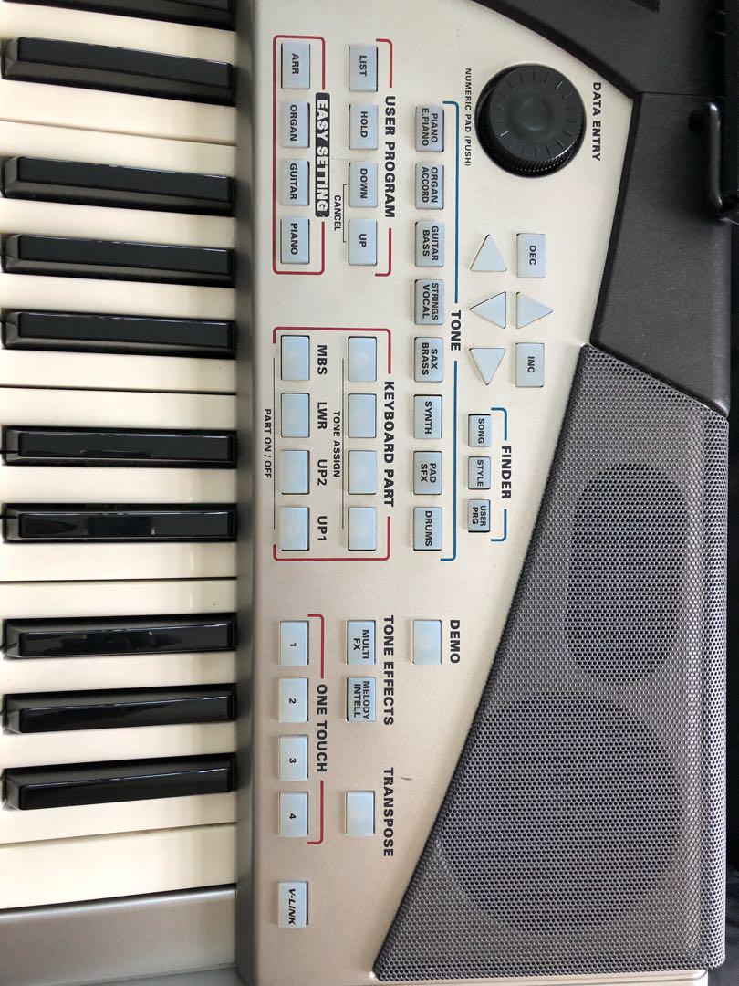 Roland keyboard E50, Hobbies & Toys, Music & Media, Musical Instruments ...