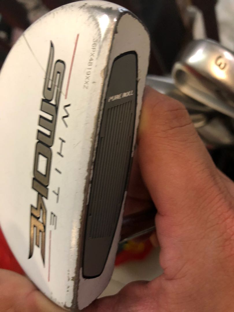 Taylormade white smoke putter, Sports Equipment, Sports & Games, Golf ...