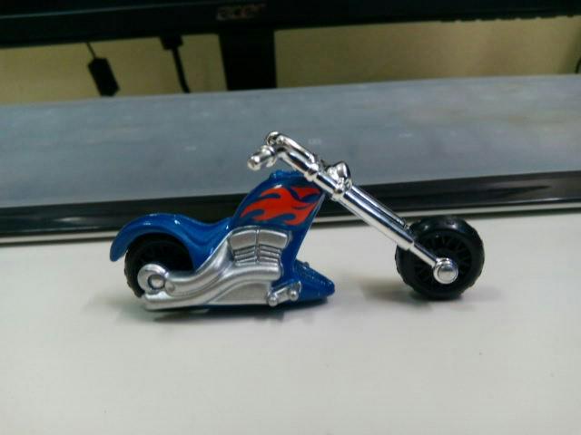 Vintage Maisto Lobo motorcycle, Hobbies & Toys, Collectibles ...