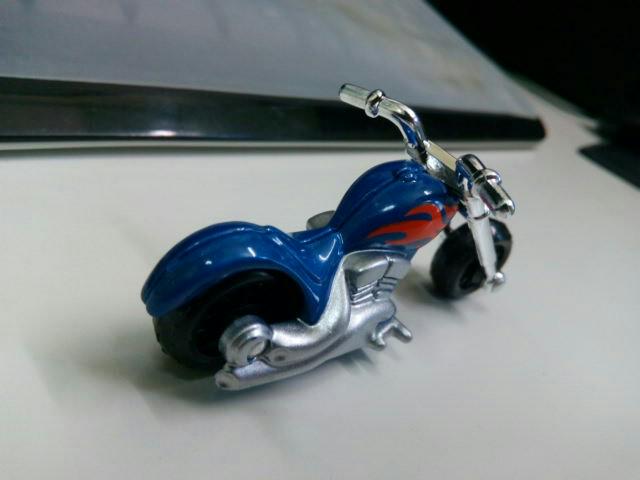 Vintage Maisto Lobo motorcycle, Hobbies & Toys, Collectibles ...