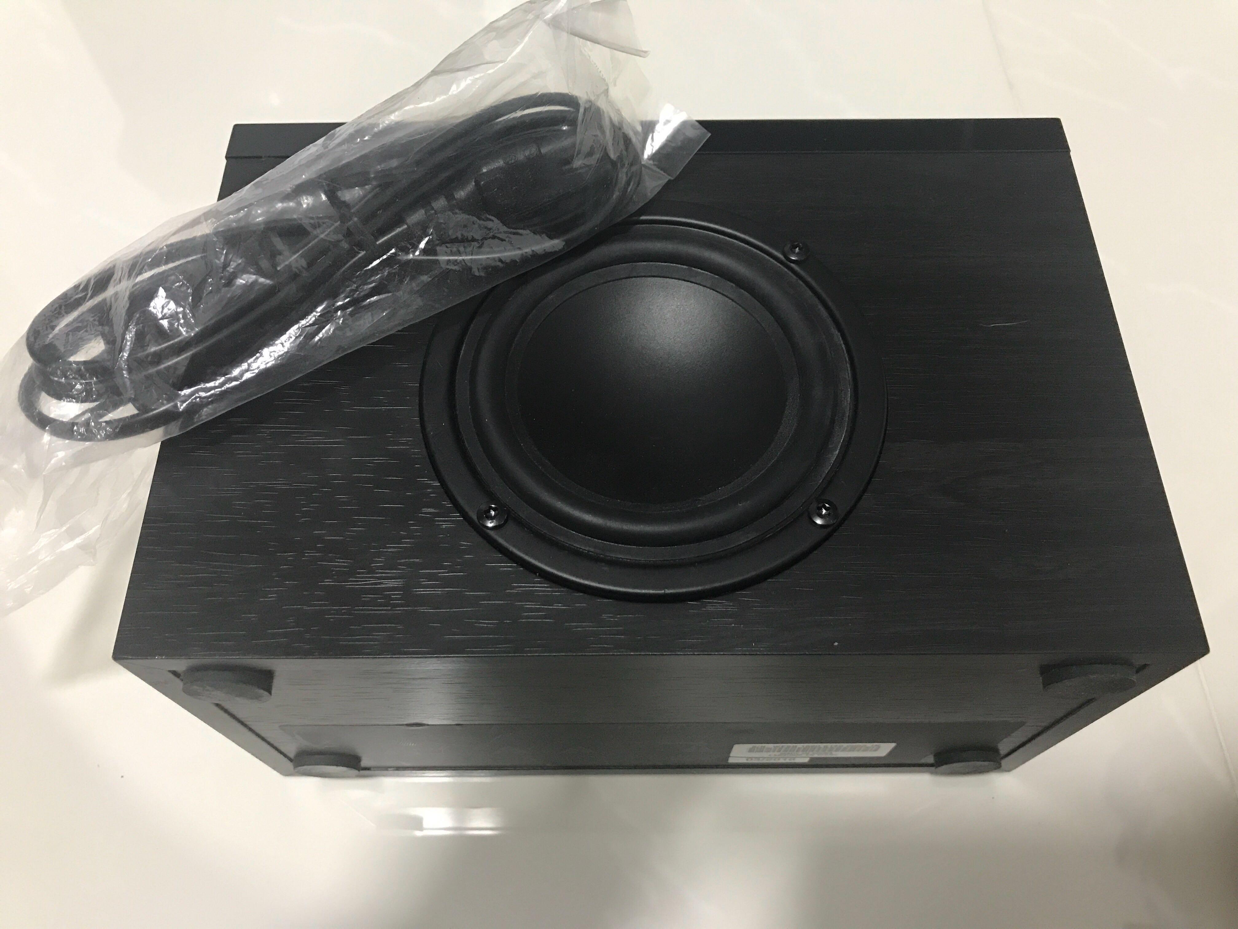 Creative iRoar Rock Docking Subwoofer, Audio, Soundbars, Speakers ...