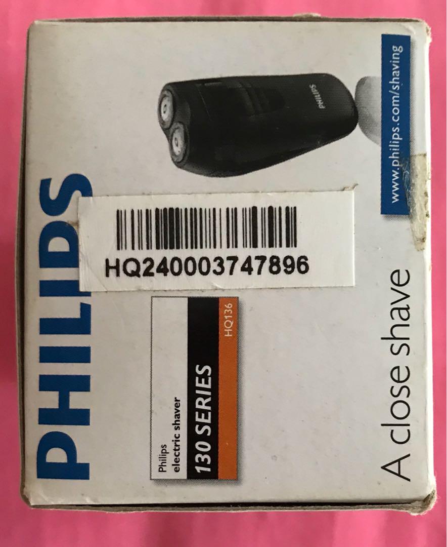 Philips shaver, Beauty & Personal Care, Men's Grooming on Carousell