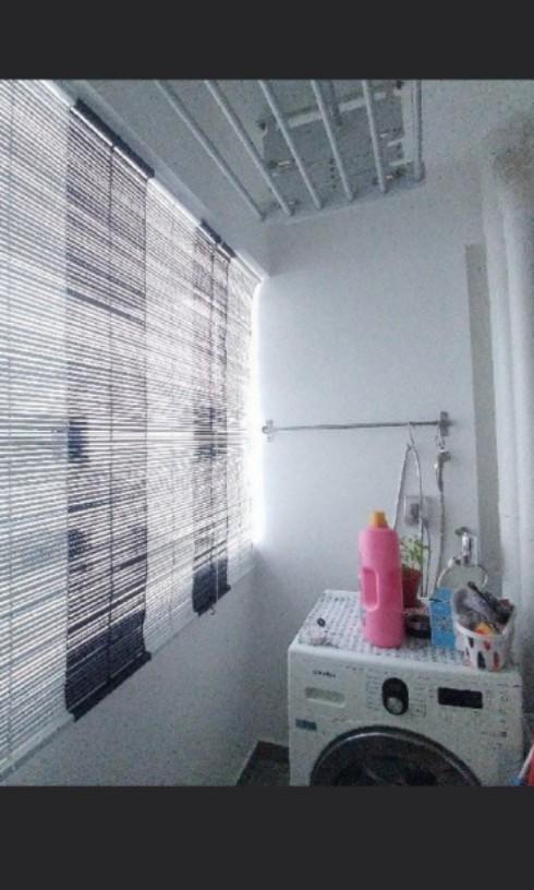 Service yard bto Blinds. See pics., Furniture & Home Living, Furniture ...