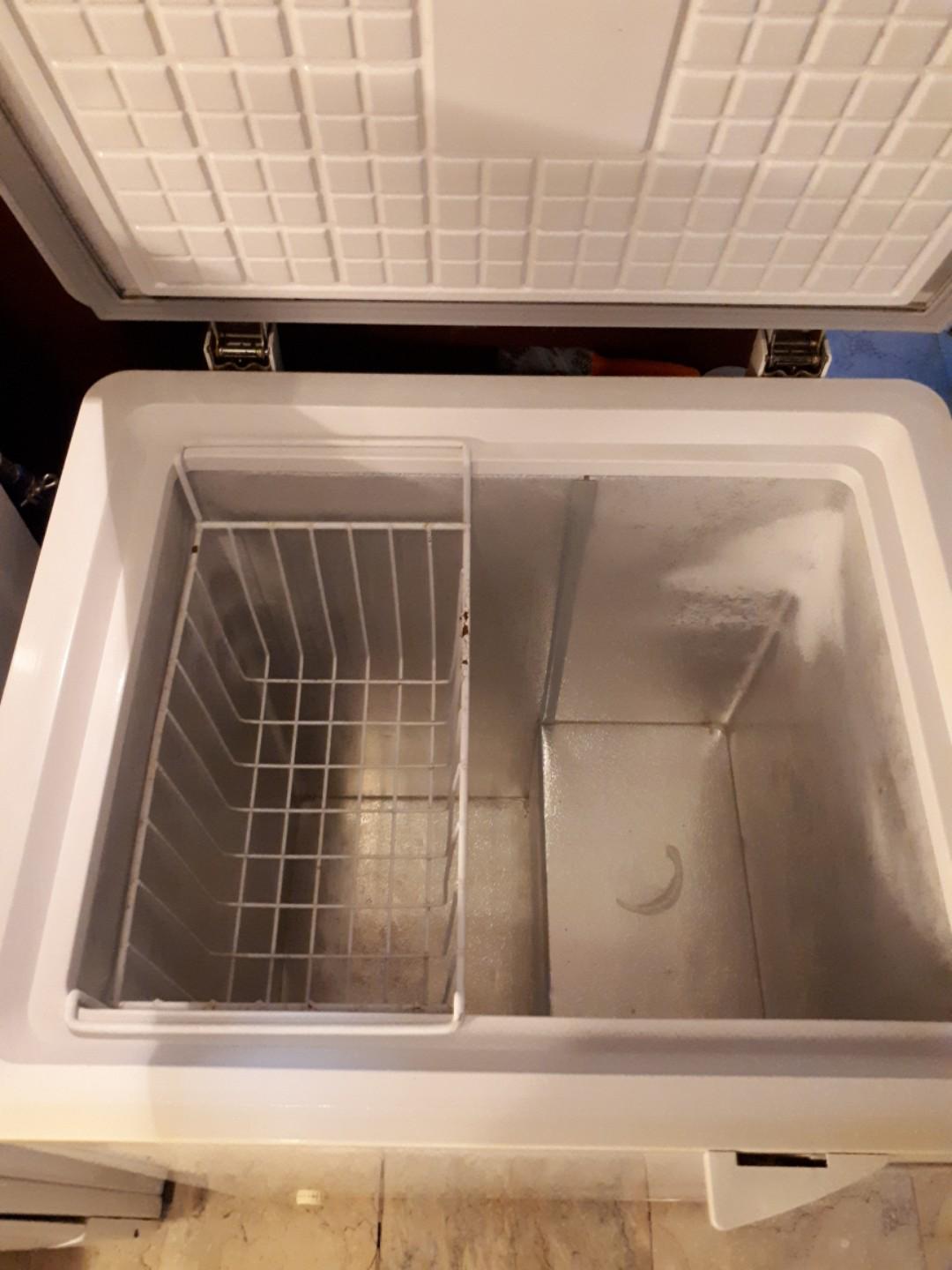 Union chest freezer 4 cu.ft., TV & Home Appliances, Kitchen Appliances ...