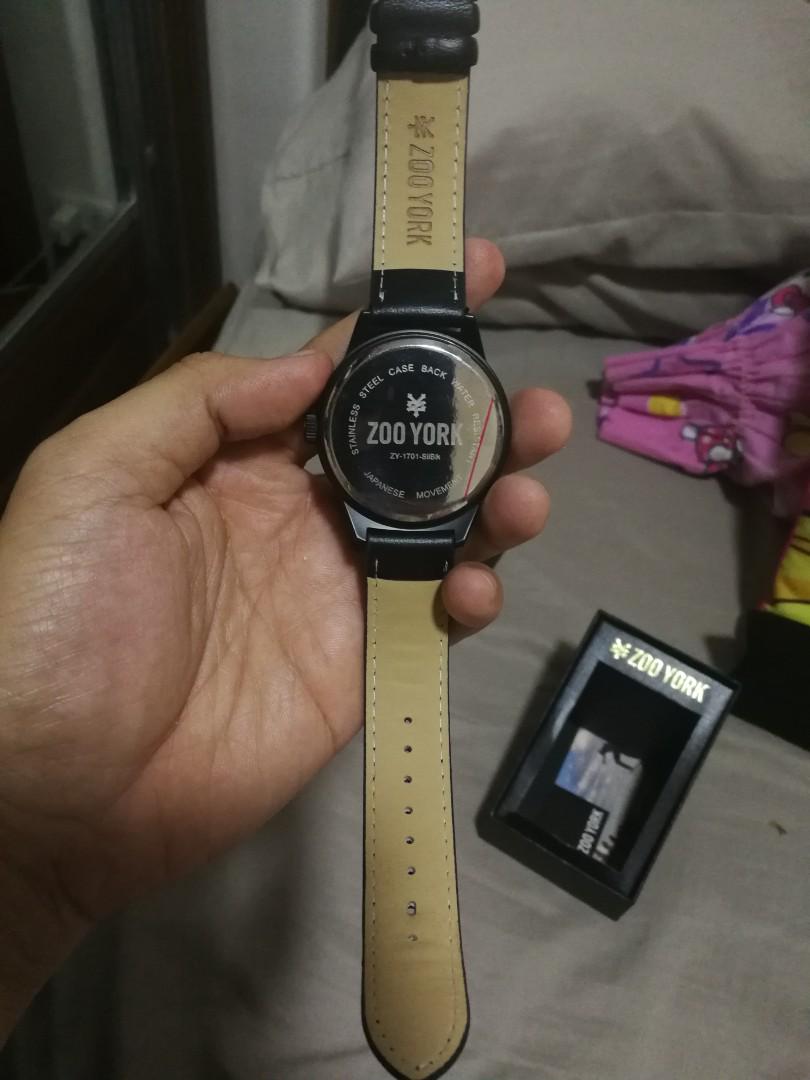 Zoo York Watch, Men's Fashion, Watches & Accessories, Watches on Carousell