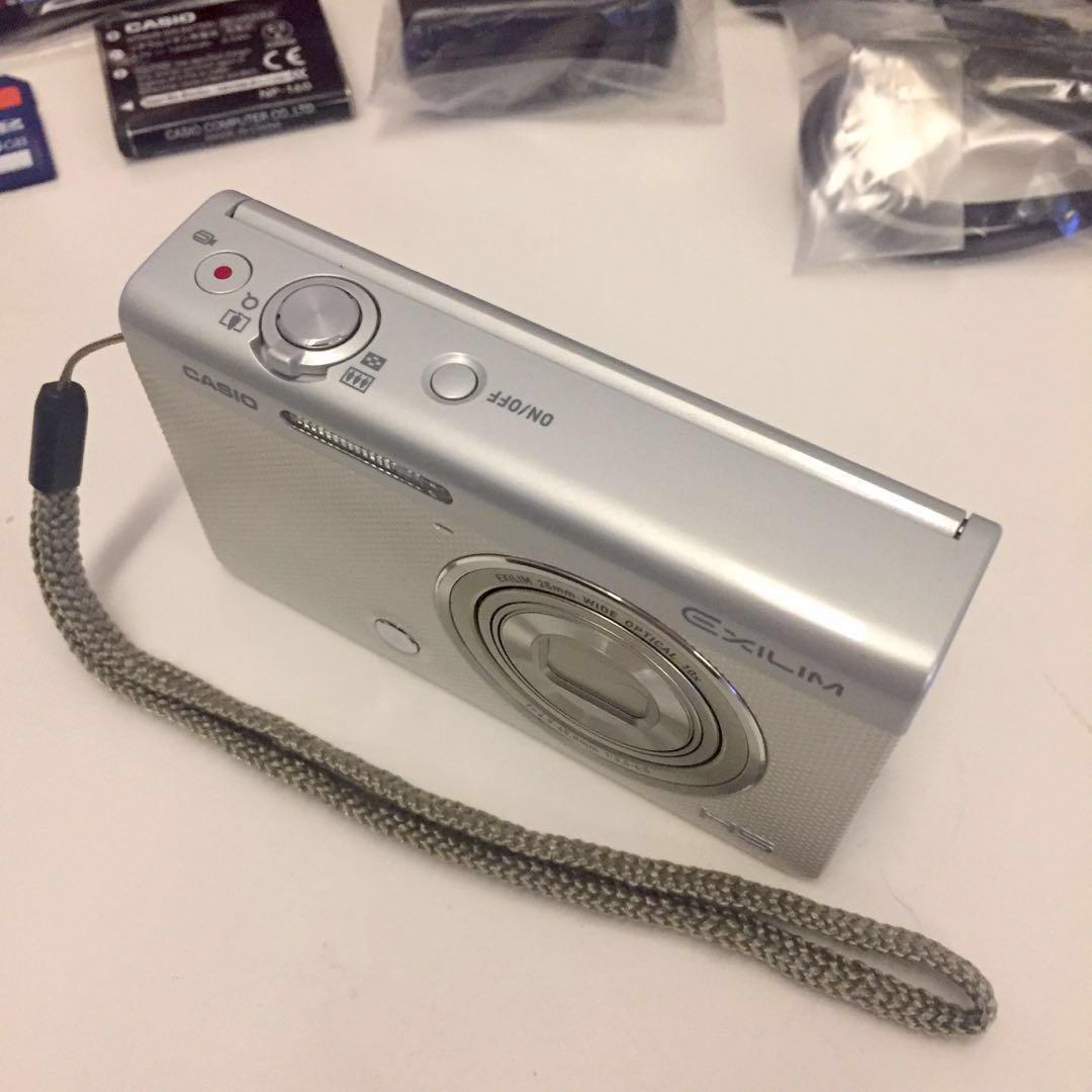 Casio EX-ZR55, Photography, Cameras on Carousell