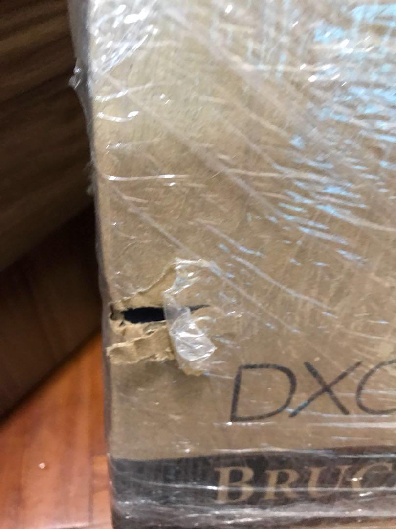 Hottoys Bruce Lee (DX04) new 全新, 興趣及遊戲, 玩具 & 遊戲類 - Carousell