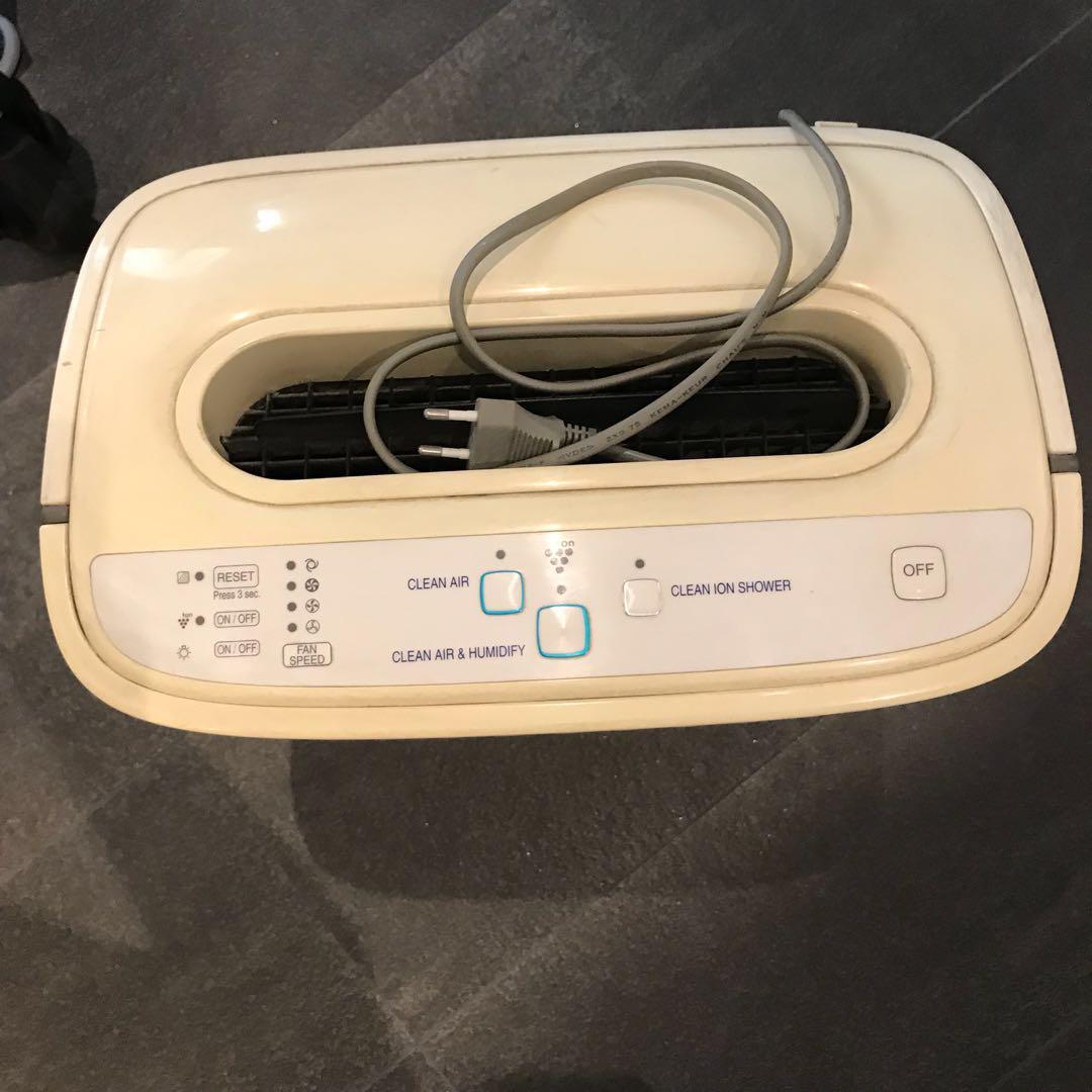 Sharp KC-C70E Air Purifier and Humidifying Function, TV & Home ...