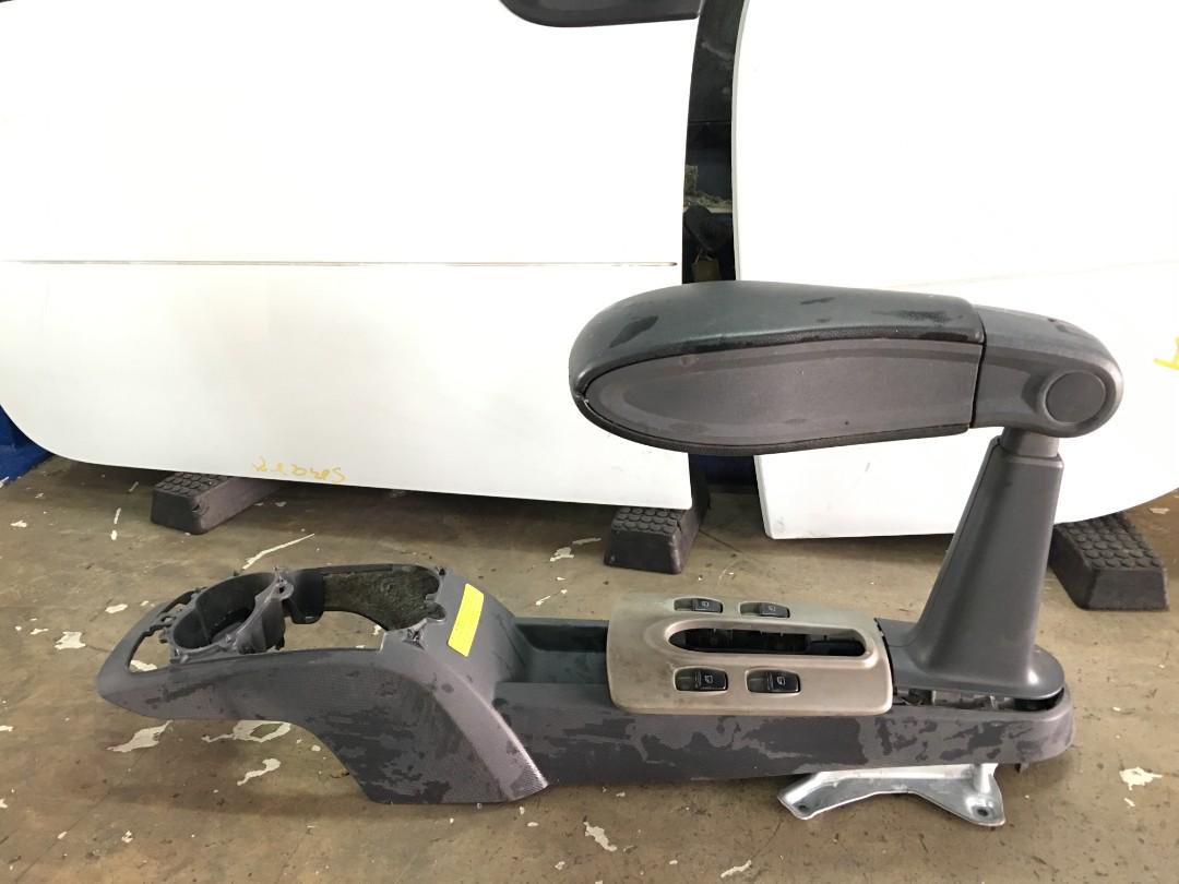 Smartcar Smart For Four Spare Parts, Auto Accessories on Carousell