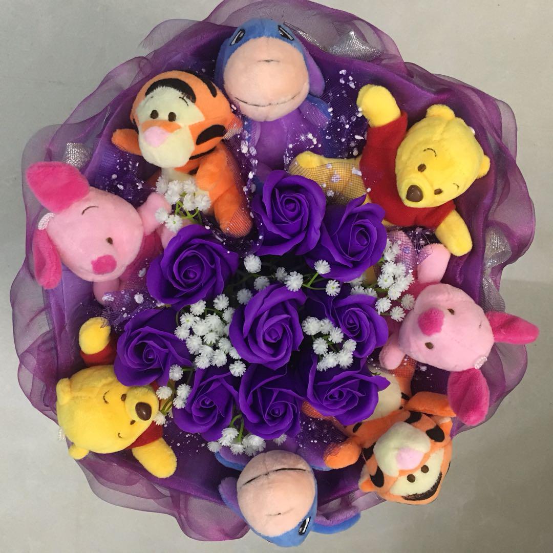 Winnie the Pooh & Friends Flower Bouquet (Pooh Bear Piglet Tigger ...