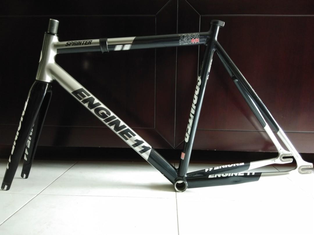 Engine 11 sprinter frameset, Sports Equipment, Bicycles & Parts ...