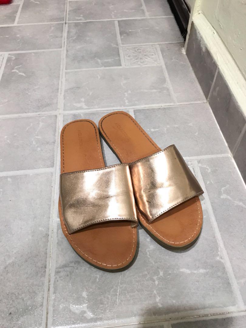 Glassons Rose Gold Sliders, Women's Fashion, Footwear, Flipflops and ...