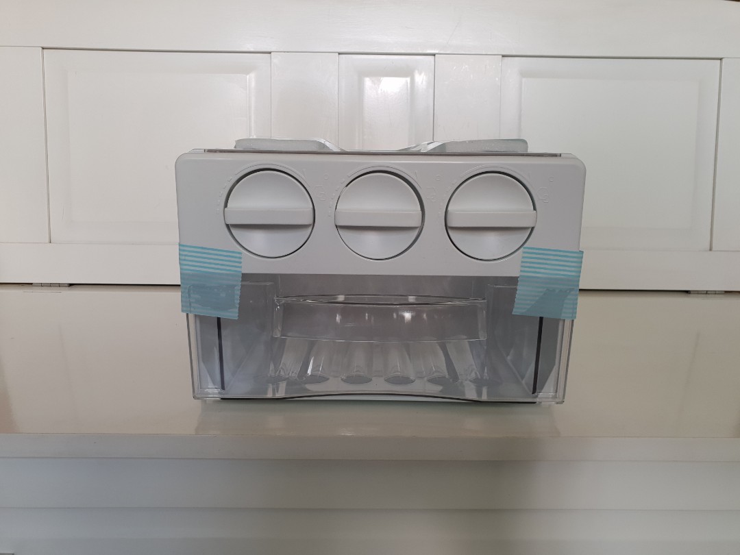 ICE MAKER BOX, TV & Home Appliances, Kitchen Appliances, Coffee ...