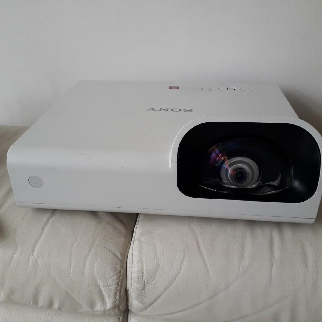 Sony Projector, TV & Home Appliances, TV & Entertainment, Projectors on ...