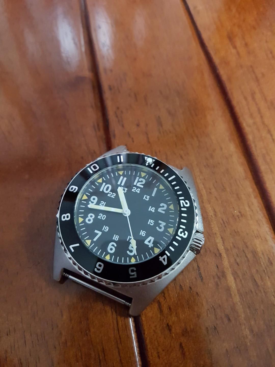 Time Arrow Benrus homage watch, Men's Fashion, Watches & Accessories ...