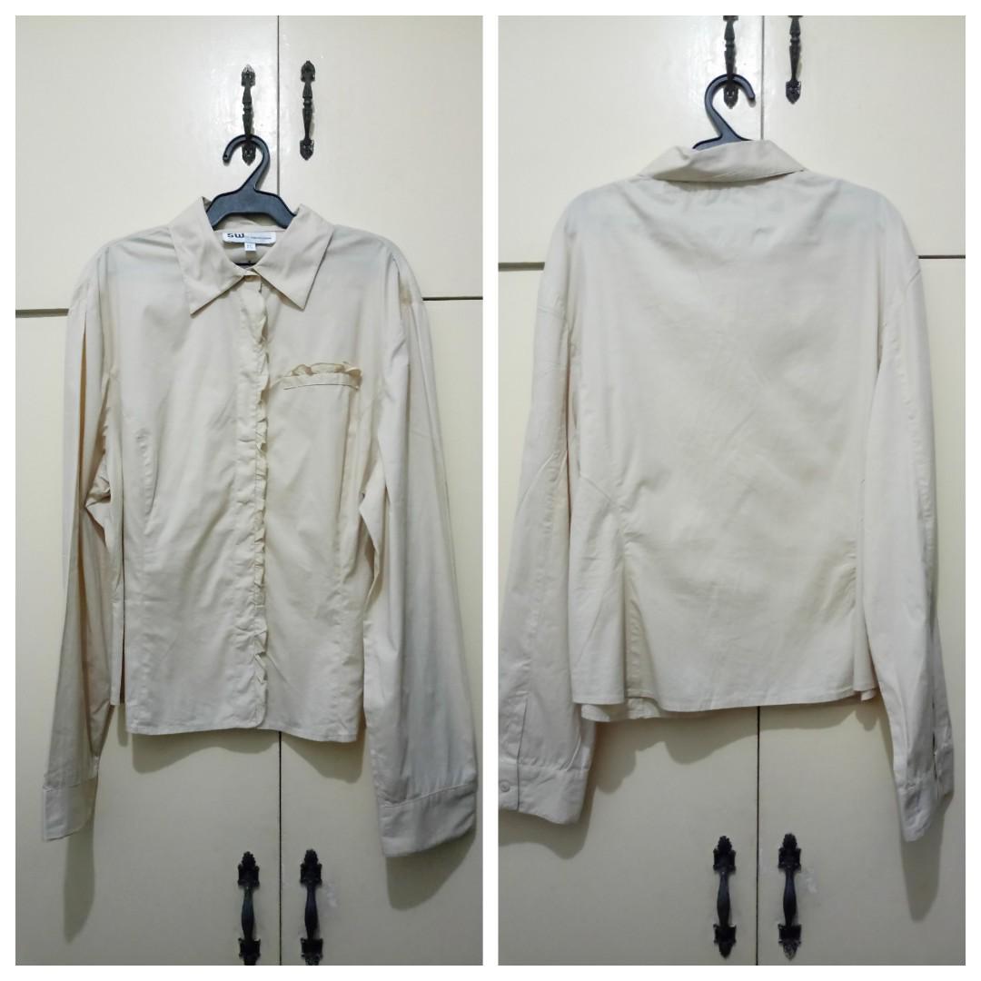 WA866 Cream Colored Polo Blouse - see pics for Measurements on Carousell