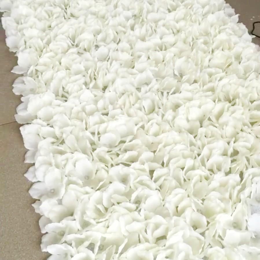 White Flower Carpet - 2m X 8m - Wedding, Everything Else on Carousell