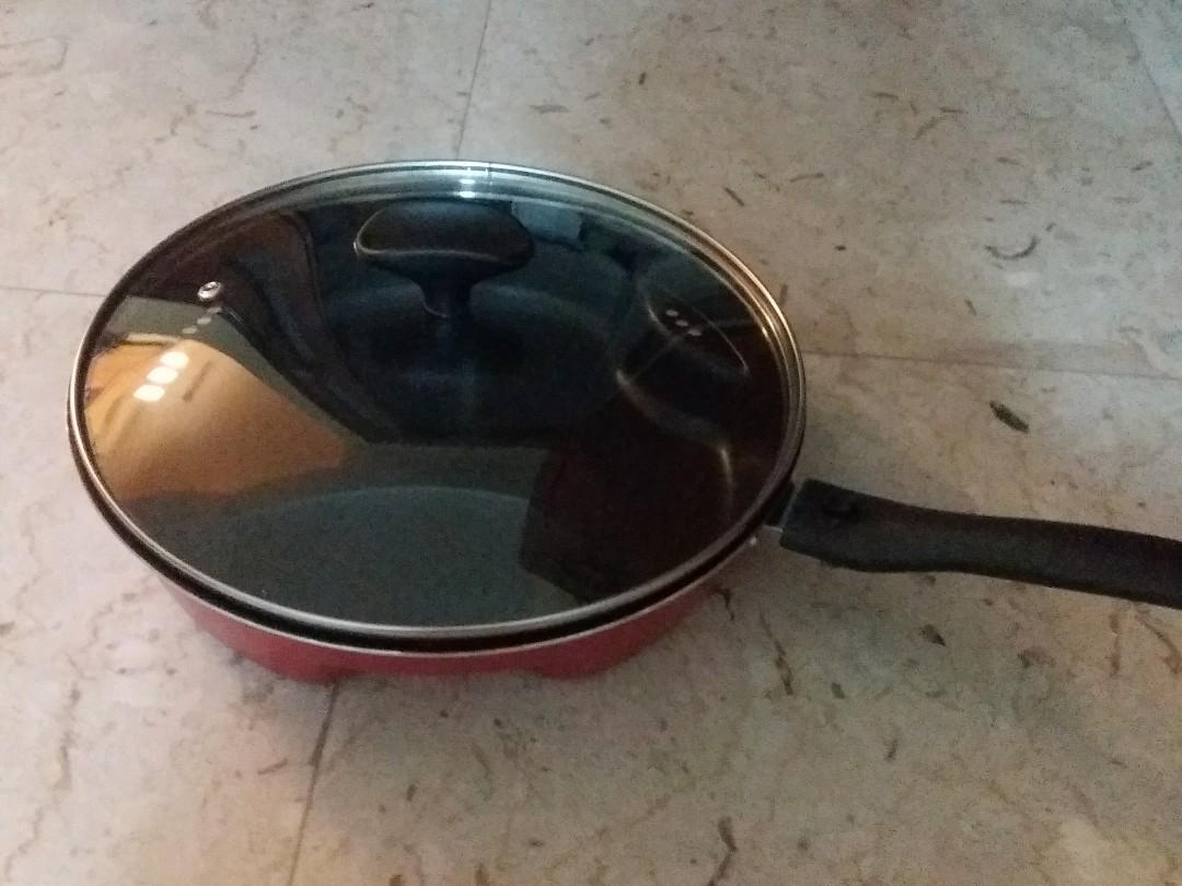 Dry cooker frying pan, TV & Home Appliances, Kitchen Appliances ...