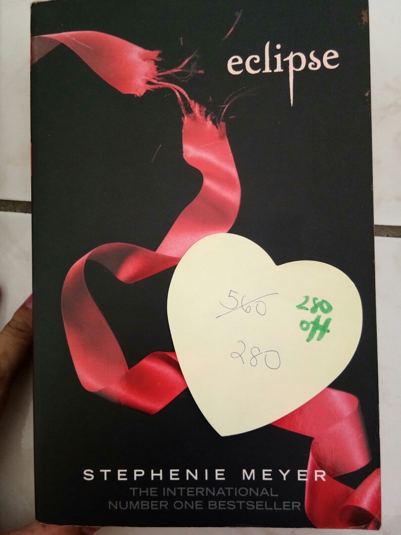 ECLIPSE TWILIGHT, Hobbies & Toys, Books & Magazines, Travel & Holiday Guides on Carousell