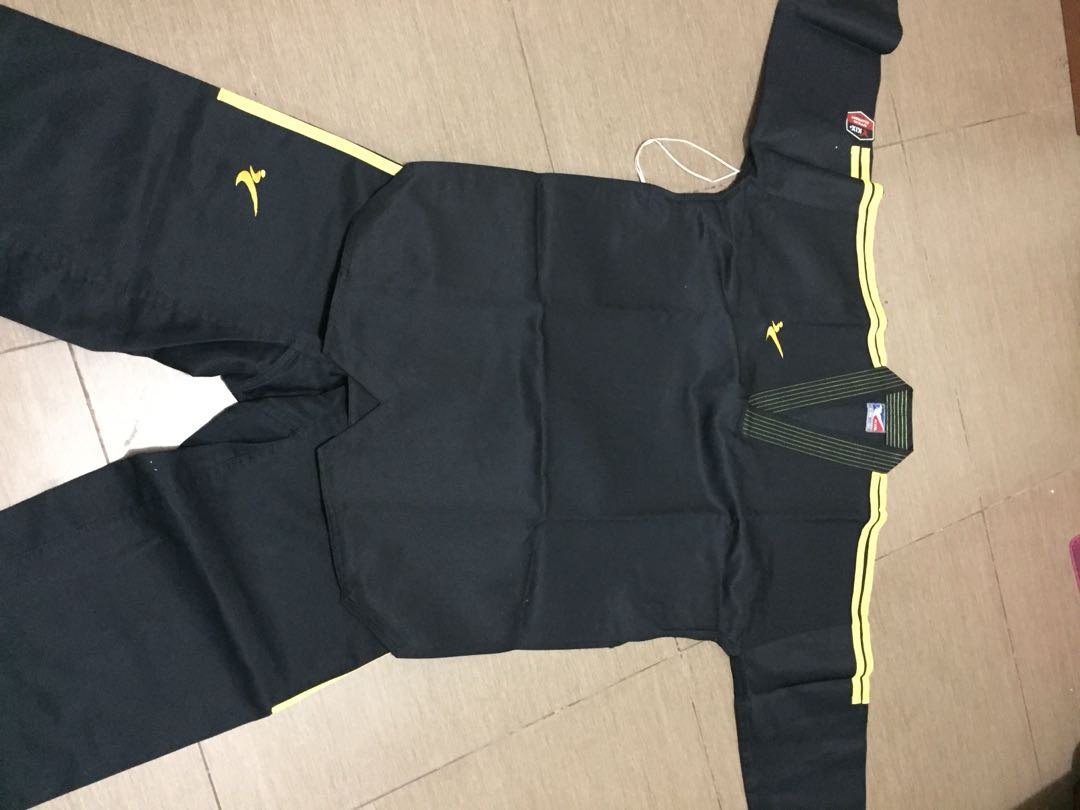 Taekwondo Black dobok, Men's Fashion, Activewear on Carousell