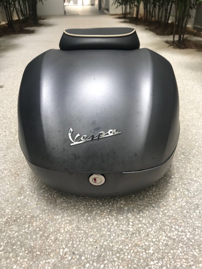 Vespa Top Box 32L, Motorcycles, Motorcycle Accessories on Carousell