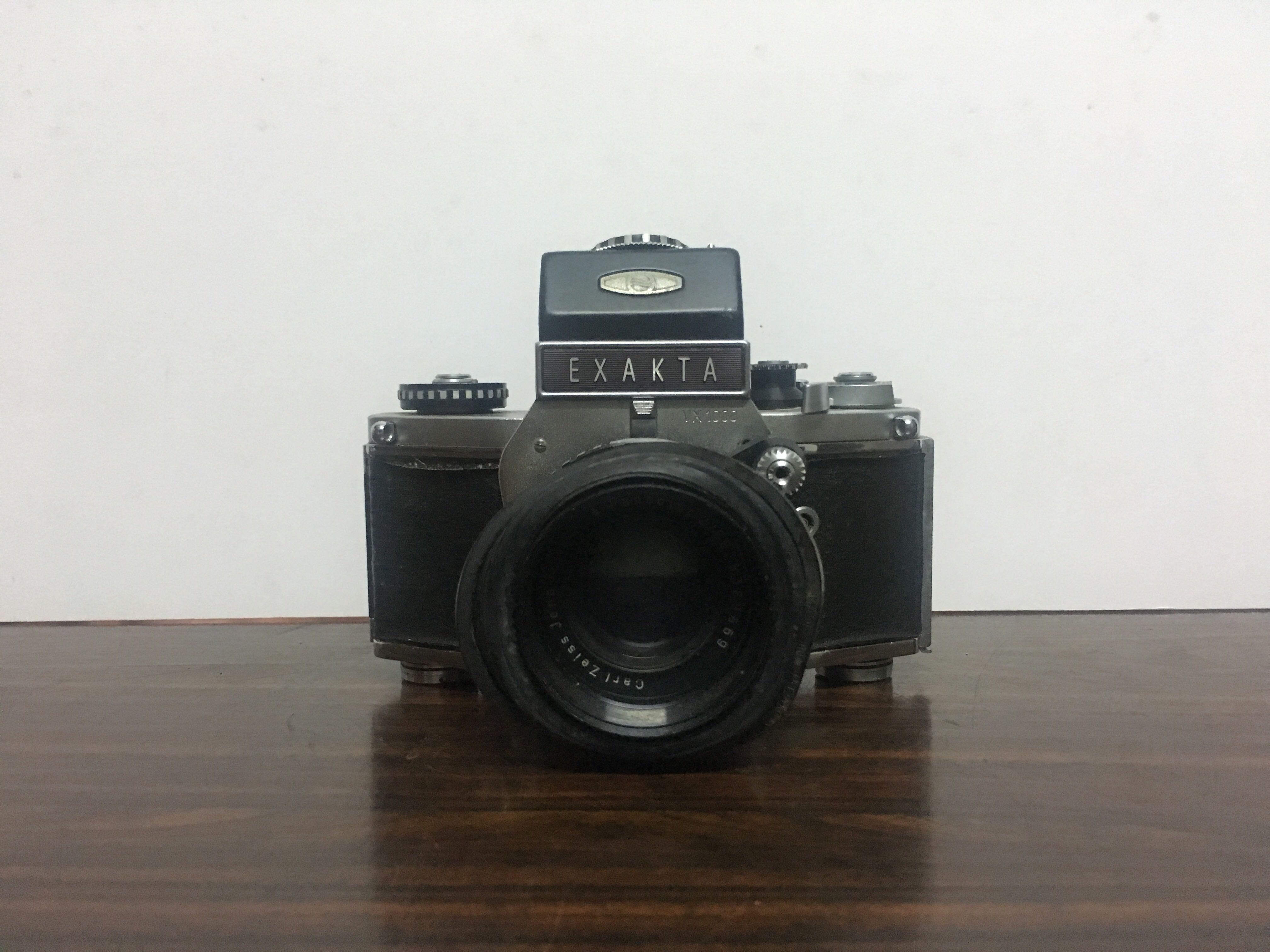 Exakta Film Camera, Photography, Cameras on Carousell