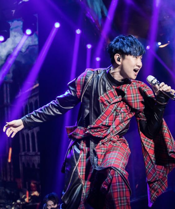 JJ Lin Cat 1 floor seats, 15/8 first show in SG, Tickets & Vouchers ...