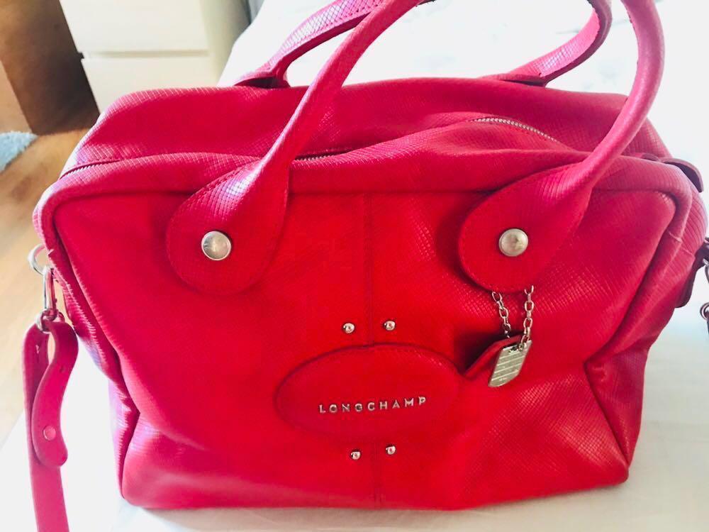 Longchamp Quadri Crossbody Large (Red), Women's Fashion, Bags & Wallets, Tote Bags on Carousell