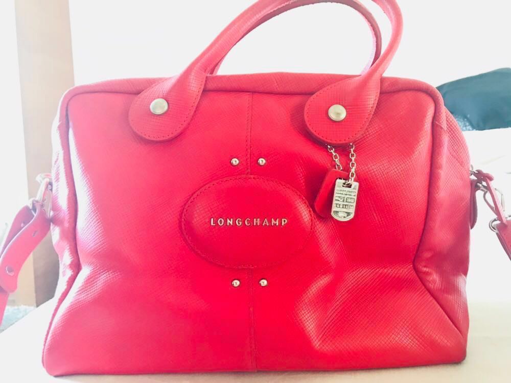 Longchamp Quadri Crossbody Large (Red), Women's Fashion, Bags & Wallets, Tote Bags on Carousell