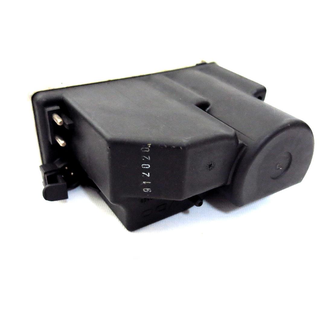 Central lock system for Mercedes 230E W124, Auto Accessories on Carousell