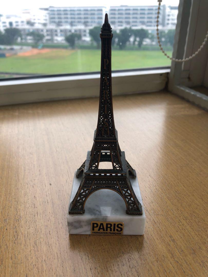 Eiffel Tower display decor/ weight, Furniture & Home Living, Home Decor ...