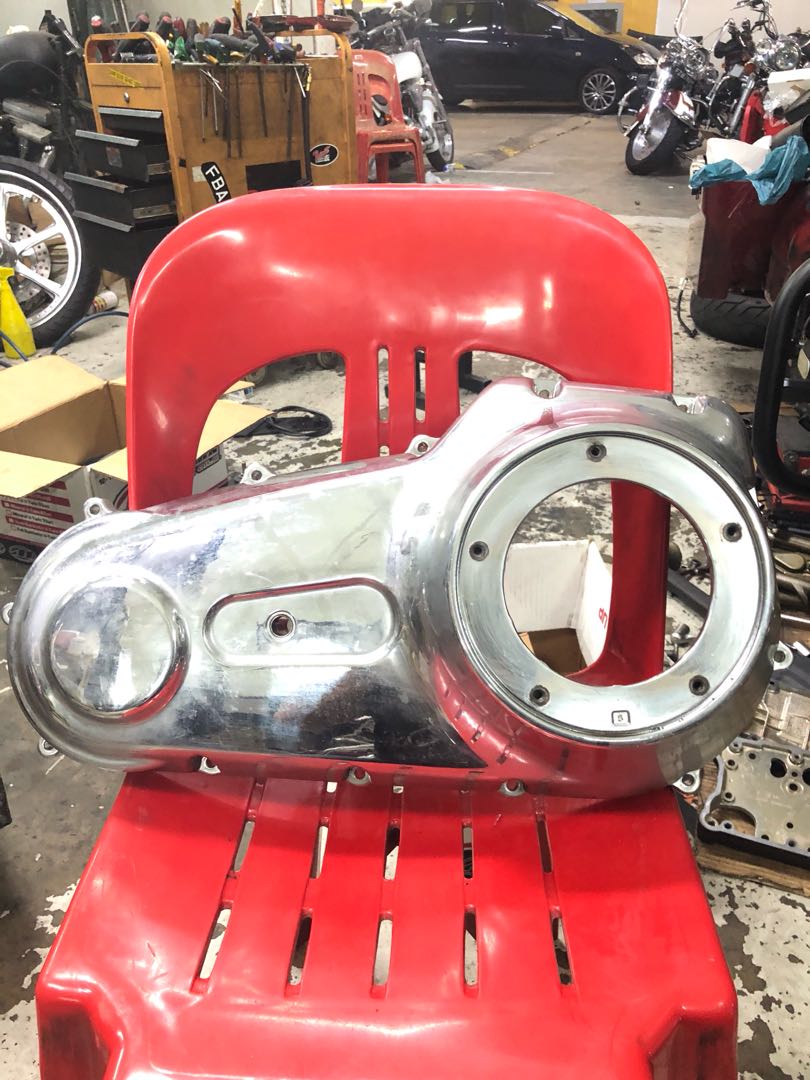 Harley Dyna chrome primary cover, Motorcycles, Motorcycle Accessories ...