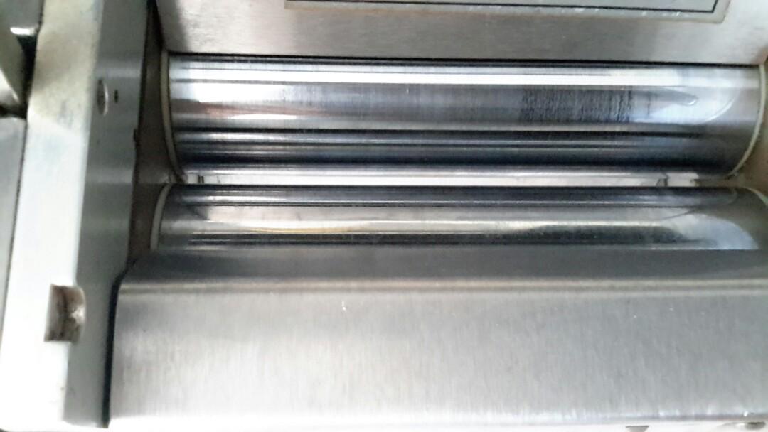 La Monferrina Pasta Machine 1 HP/750W NINA 250, TV & Home Appliances ...
