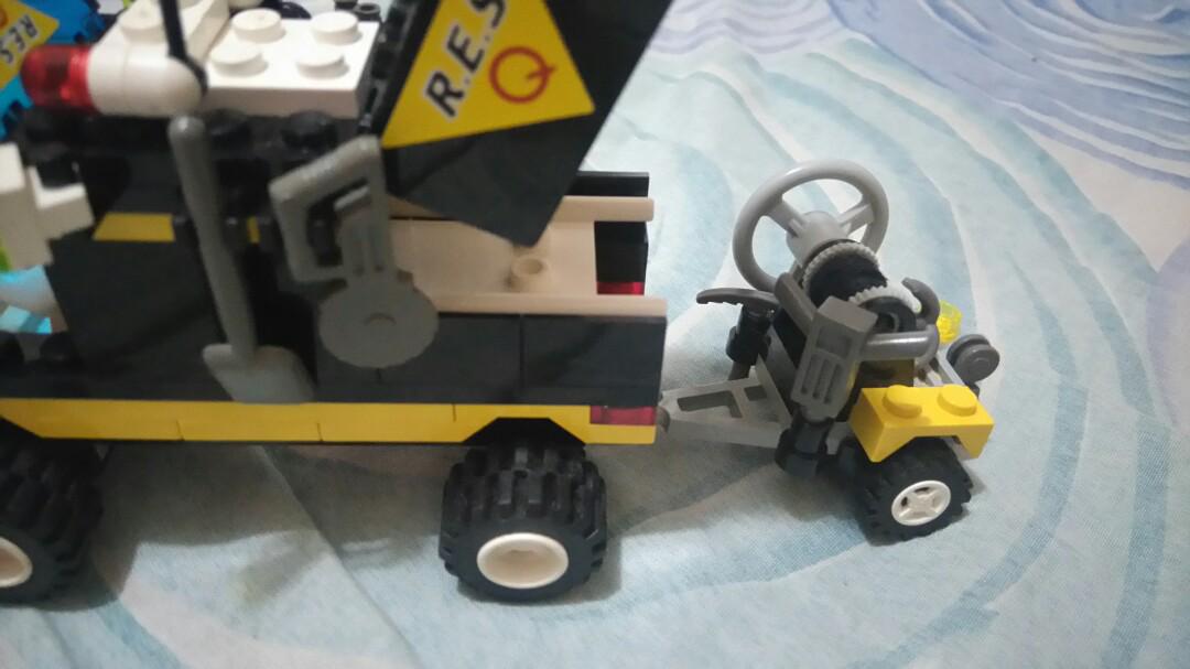 Lego Res Q, Hobbies & Toys, Toys & Games on Carousell