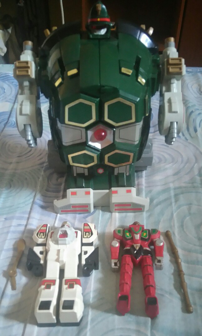 Vintage 1994 Power Rangers Special Size TOR THE SHUTTLEZORD with Red ...
