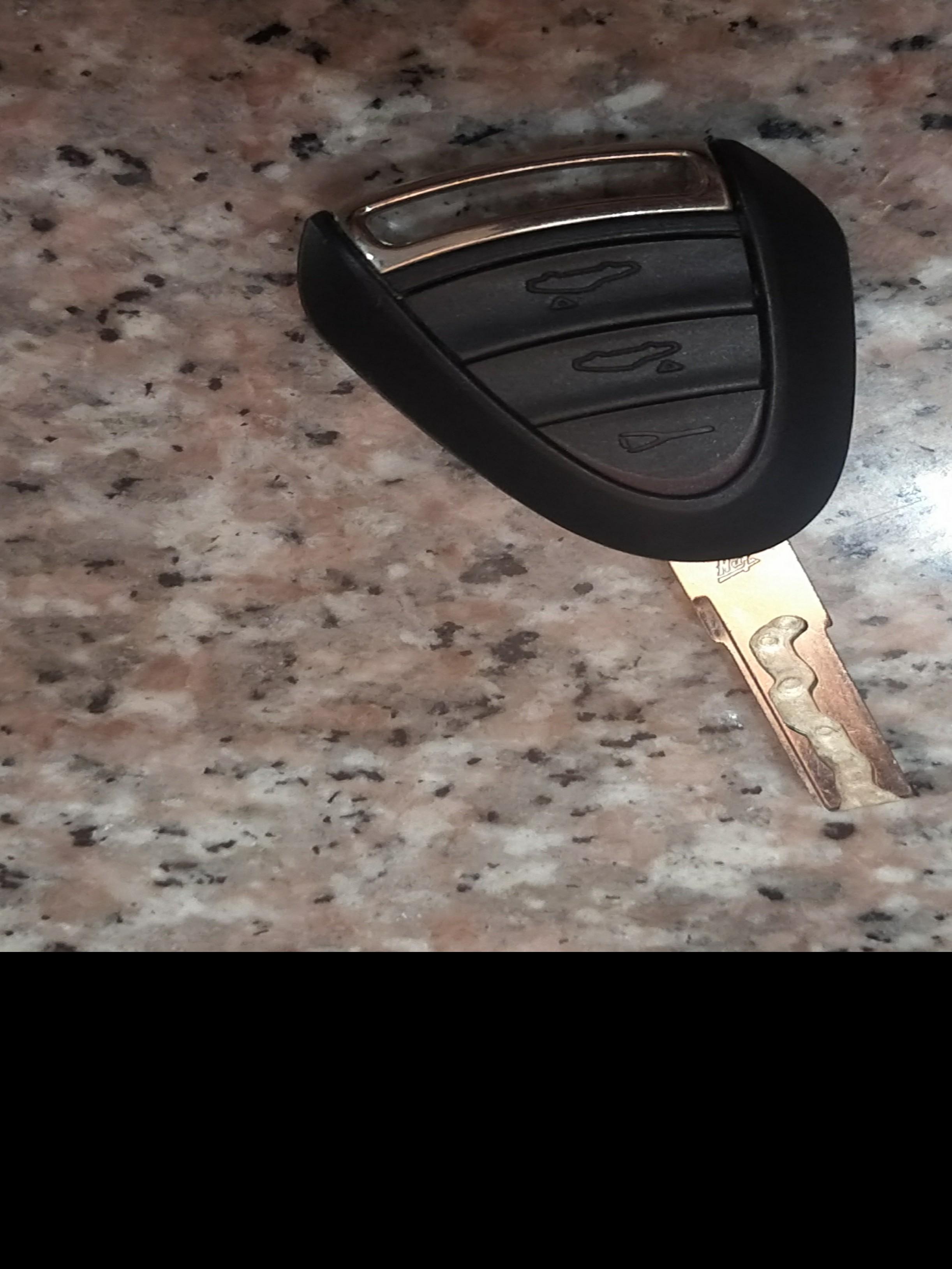 Porsche 996 911 Carrera 4S Key, Car Accessories, Electronics & Lights ...