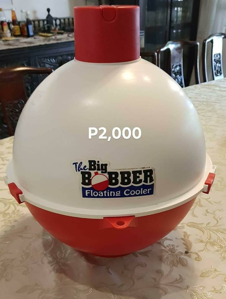 THE BIG BOBBER floating cooler, Furniture & Home Living, Kitchenware ...