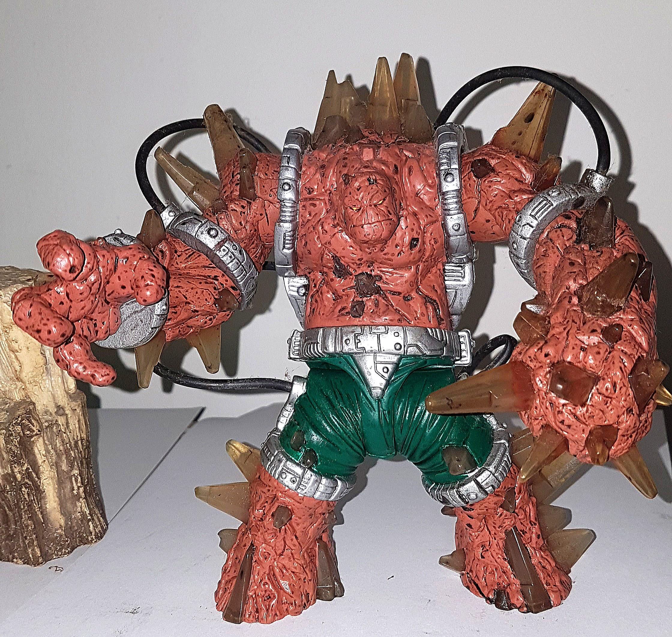TOTAL CHAOS " QUARTZ " ACTION FIGURE with SPRING LOADED SUPER POWER ...