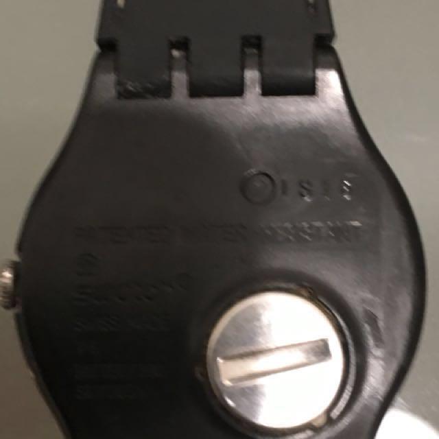 Analogy Watch Simple Black and White, Mobile Phones & Gadgets ...