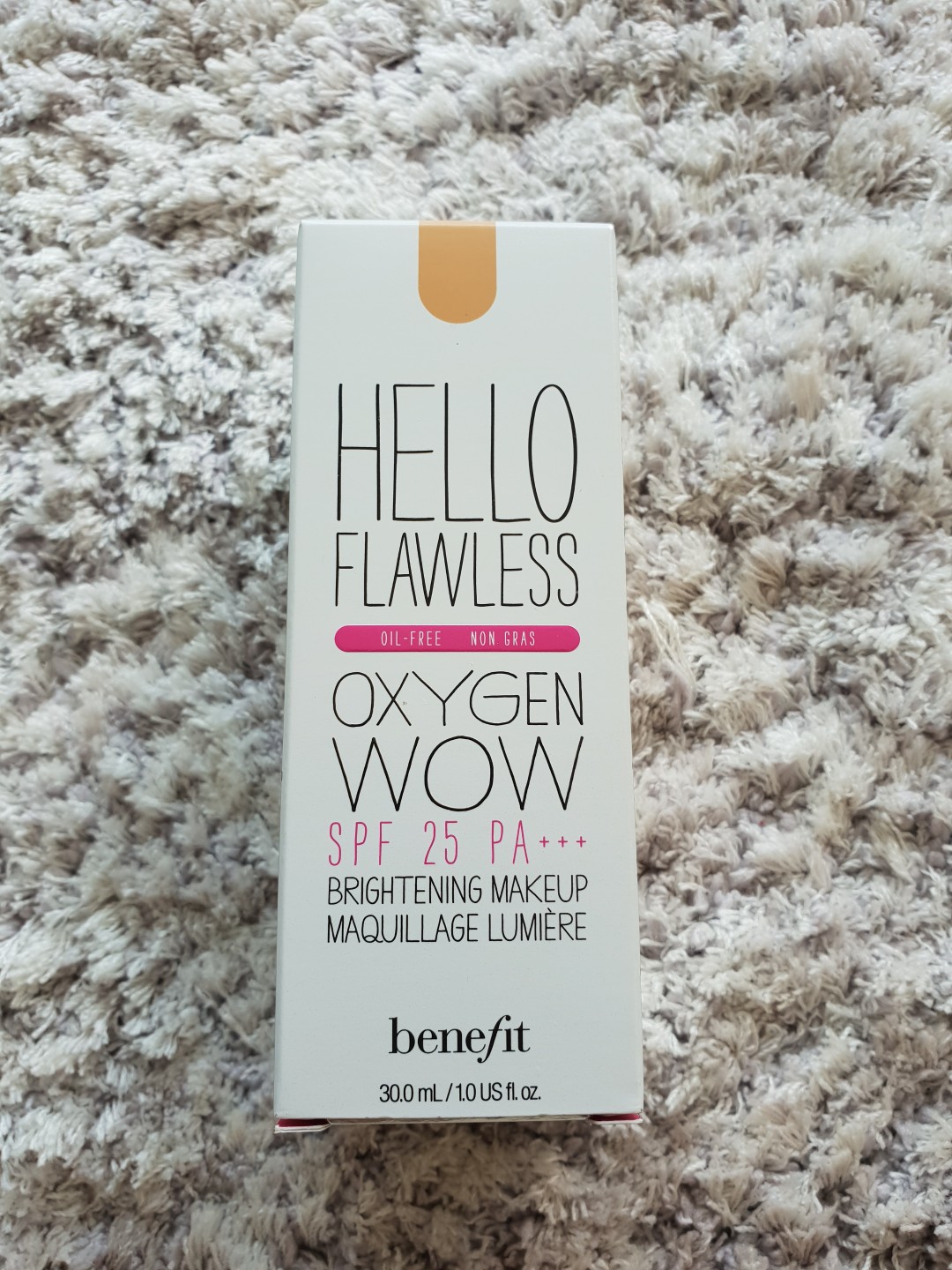 Benefit Hello FLAWLESS foundation shade petal, Beauty & Personal Care ...
