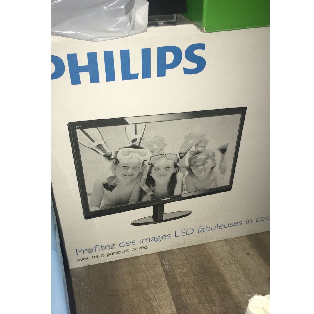 Philips 246v5 24" monitor, Computers & Tech, Parts & Accessories ...