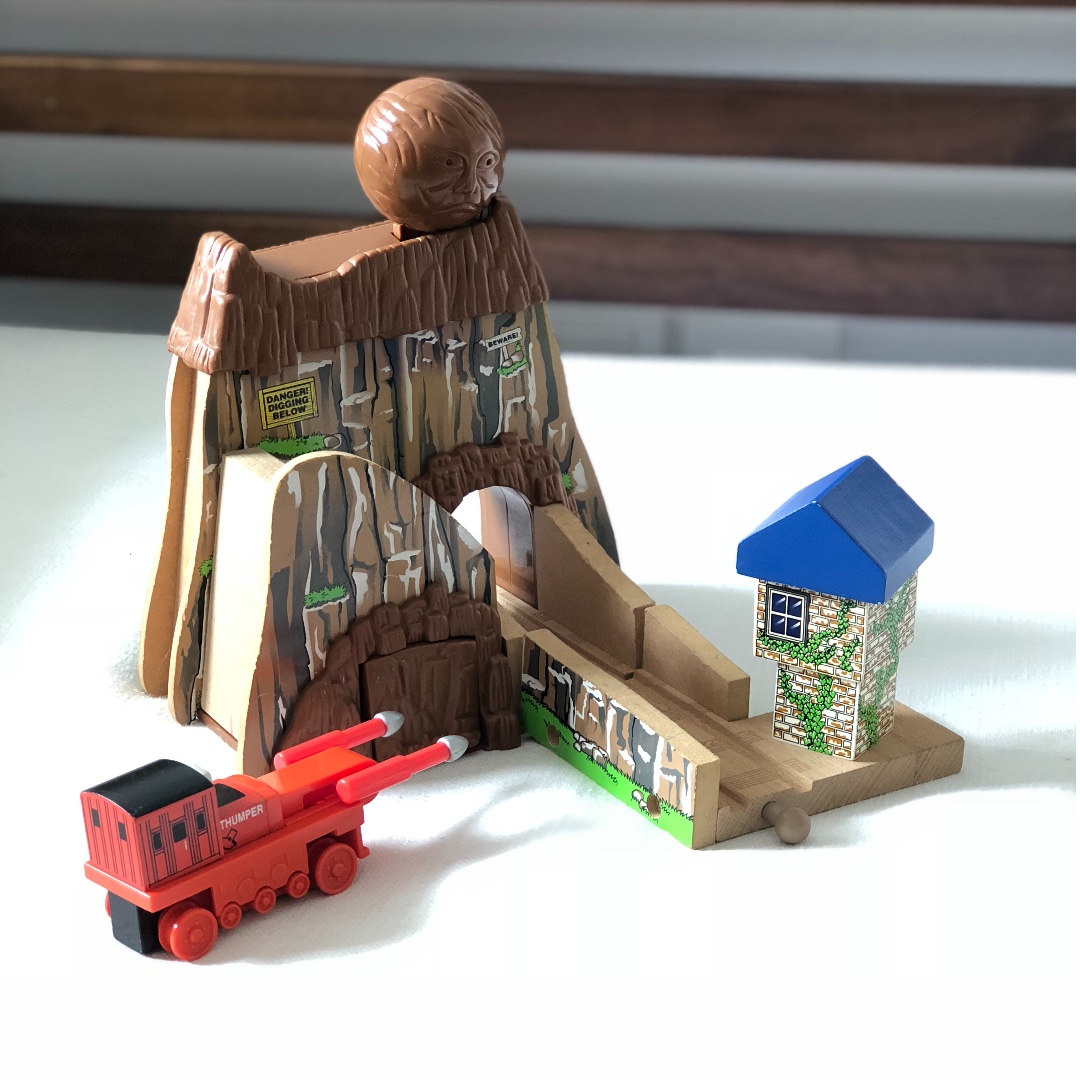 Thomas and Friends Wooden Railway Boulder Mountain Mine & Haunted Mine ...