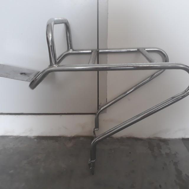 Vespa super/sprint rear rack, Motorcycles, Motorcycle Accessories on ...