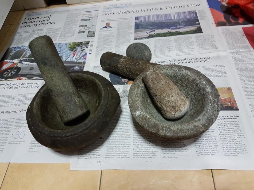 Chilli manual grinder, TV & Home Appliances, Kitchen Appliances ...