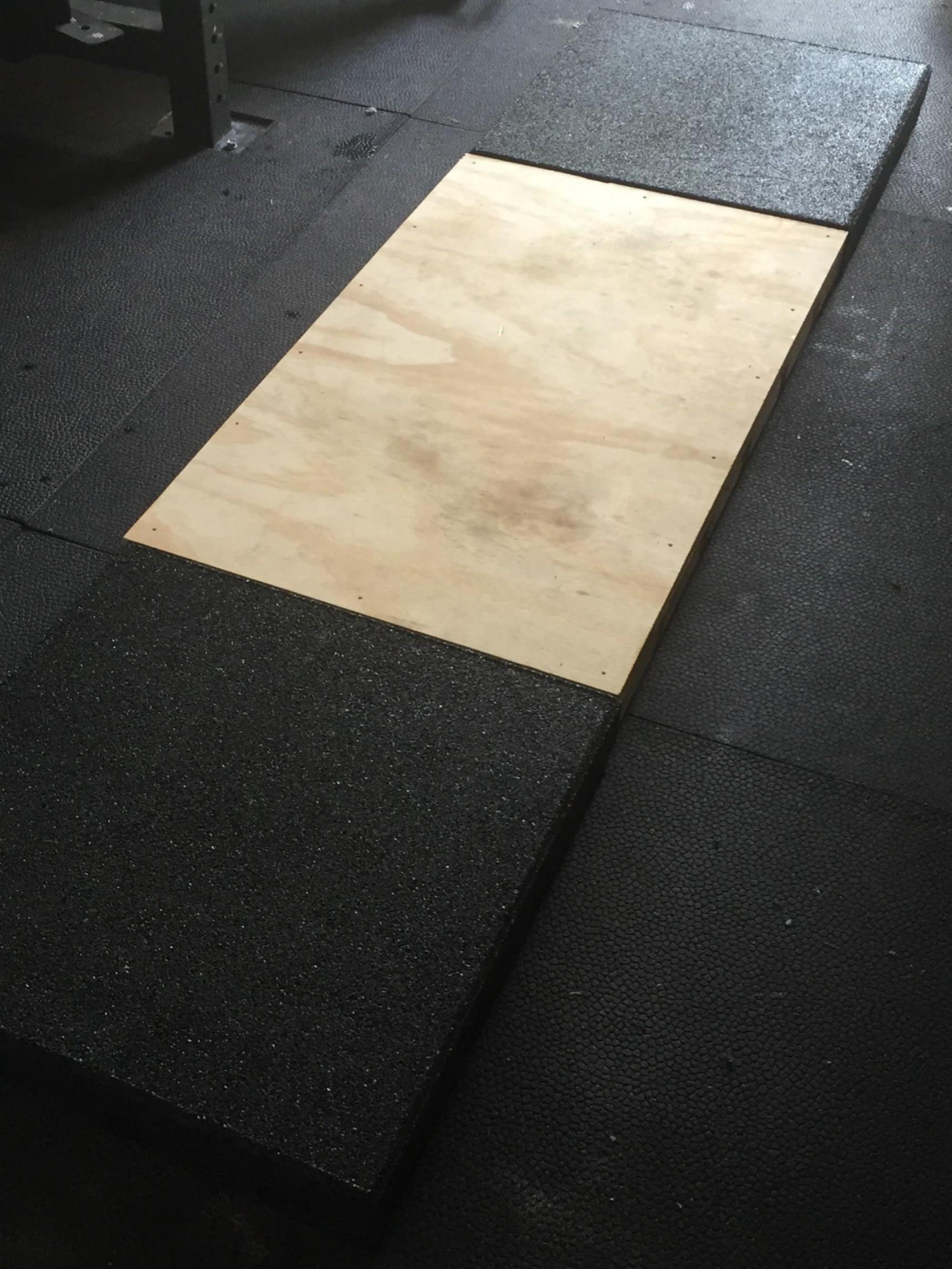 Deadlift platform squat platform, Sports Equipment, Exercise & Fitness ...