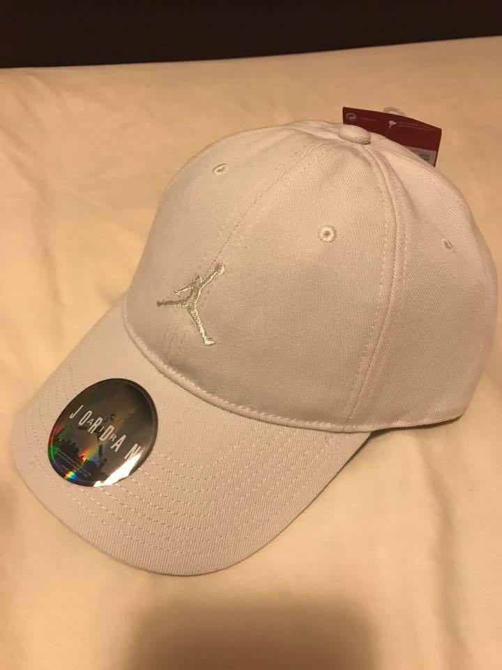 Jordan Cap, Men's Fashion, Watches & Accessories, Caps & Hats on Carousell