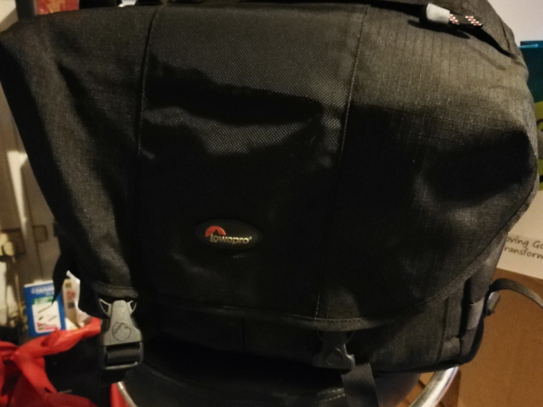 Lowepro Stealth Reporter BN, Photography, Photography Accessories ...