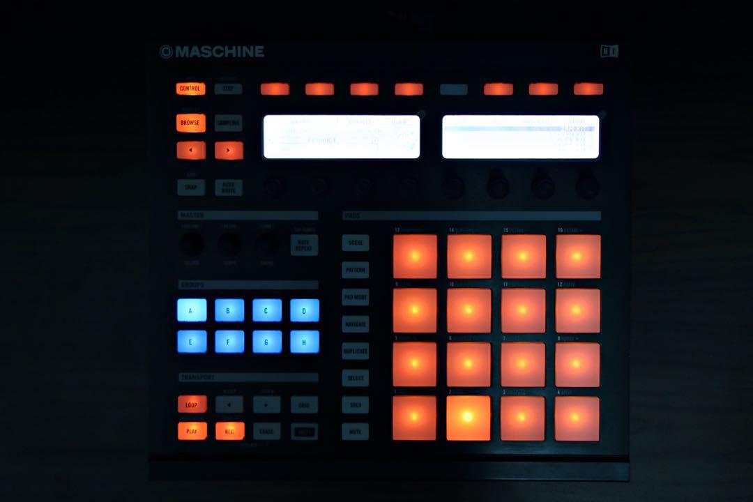 Native Instruments Maschine Mk1 Controller & Software v2, Hobbies ...